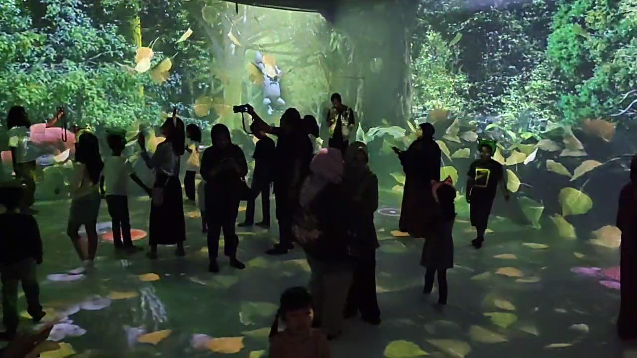 Liburan Nataru 2024 Seru di Hutan Hujan Margocity Mall Depok