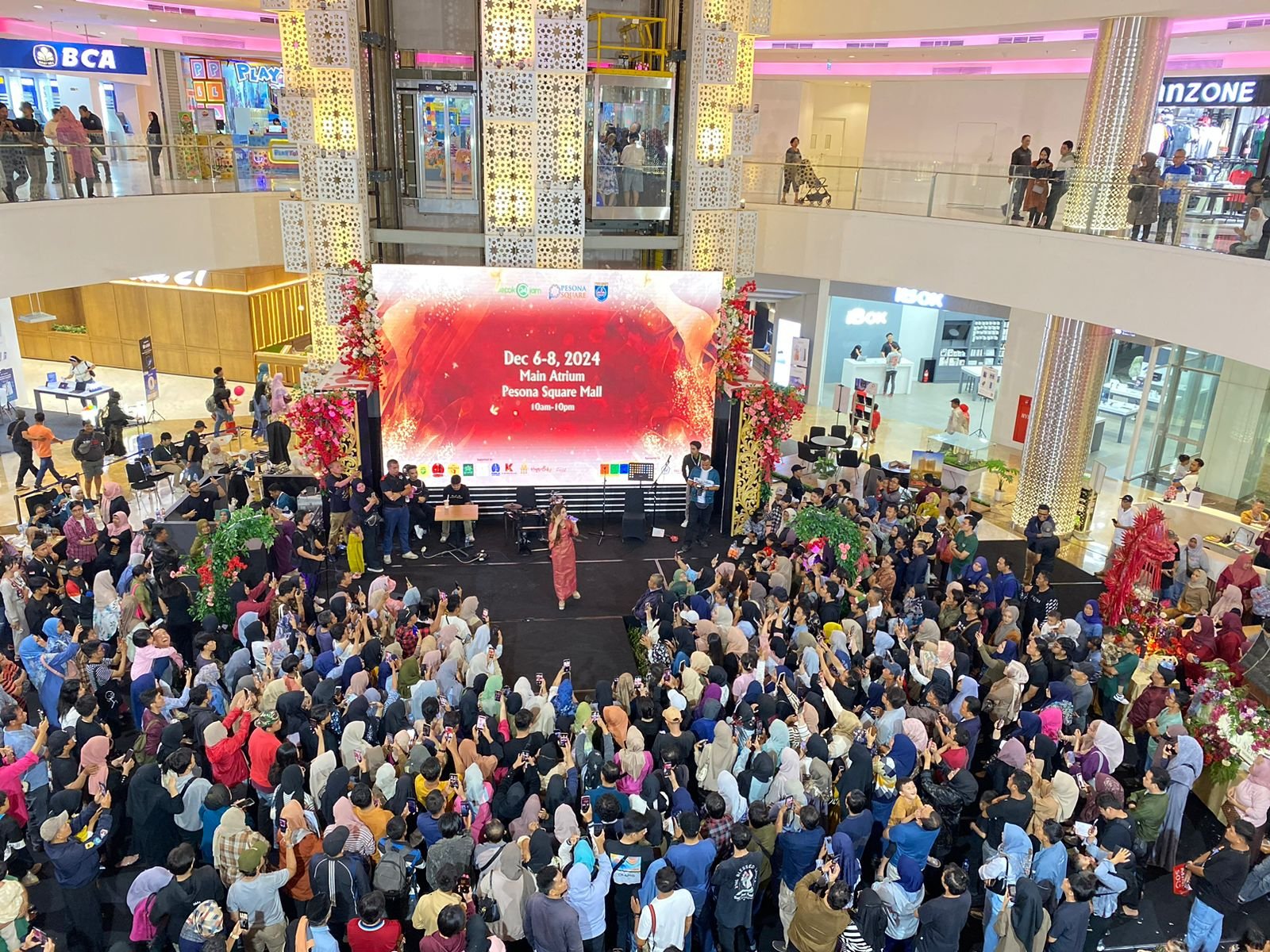 Mal Pesona Square, merayakan hari jadinya yang ke-6