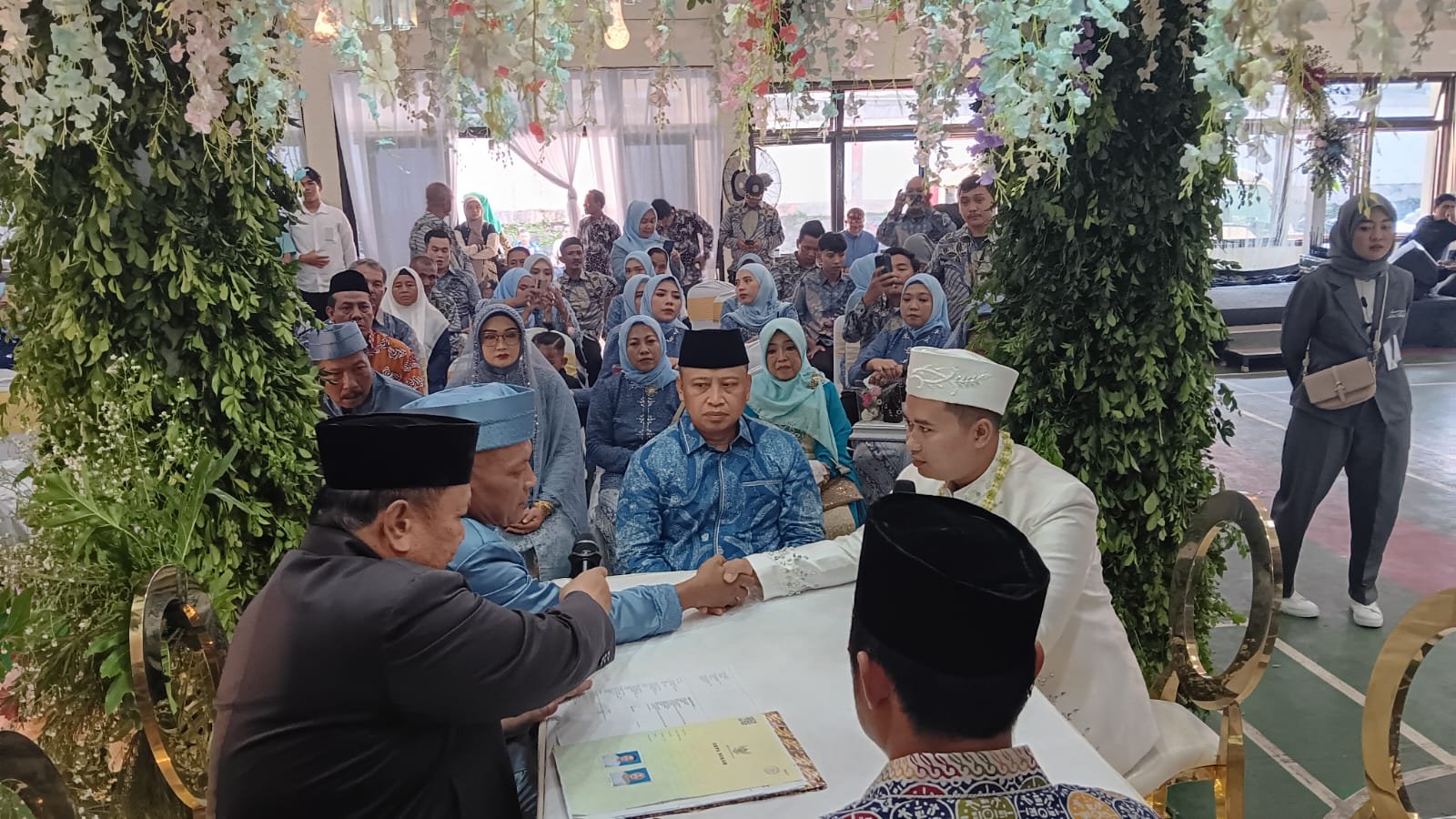 Doa Tulus saat Wali Kota Depok Supian Suri menjadi Saksi Pernikahan